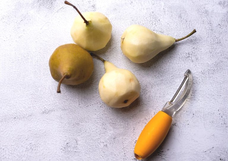 Red Wine Poached Pears - Pam's Daily Dish