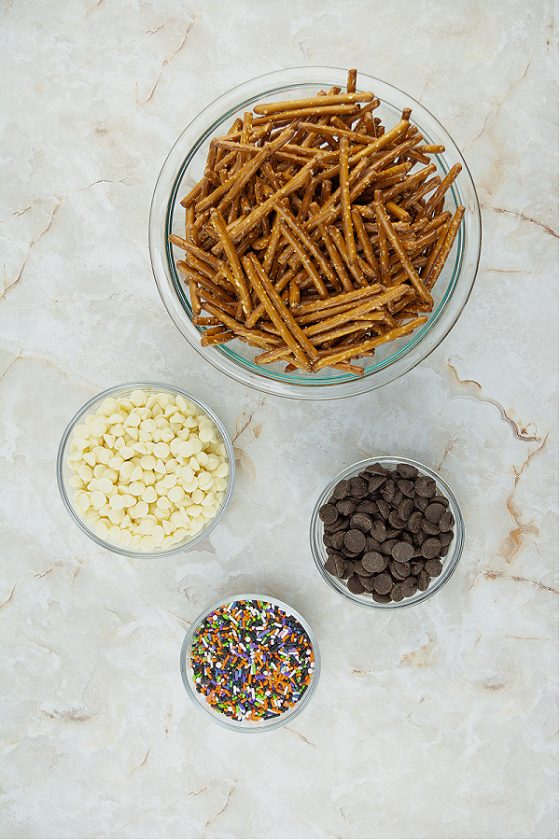 Spider Web Pretzel Snacks - Pam's Daily Dish