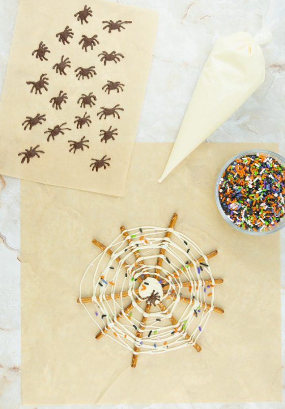 Spider Web Pretzel Snacks - Pam's Daily Dish