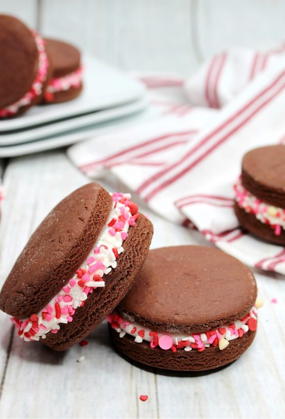 Chocolate Valentine Cookie Sandwiches - Pam's Daily Dish