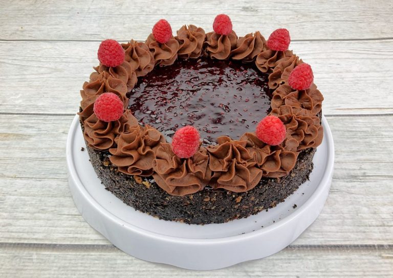 Delicious Chocolate Rapsberry Torte - Pam's Daily Dish