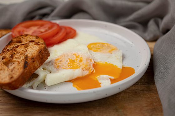 Perfect Over Easy Eggs - Pam's Daily Dish